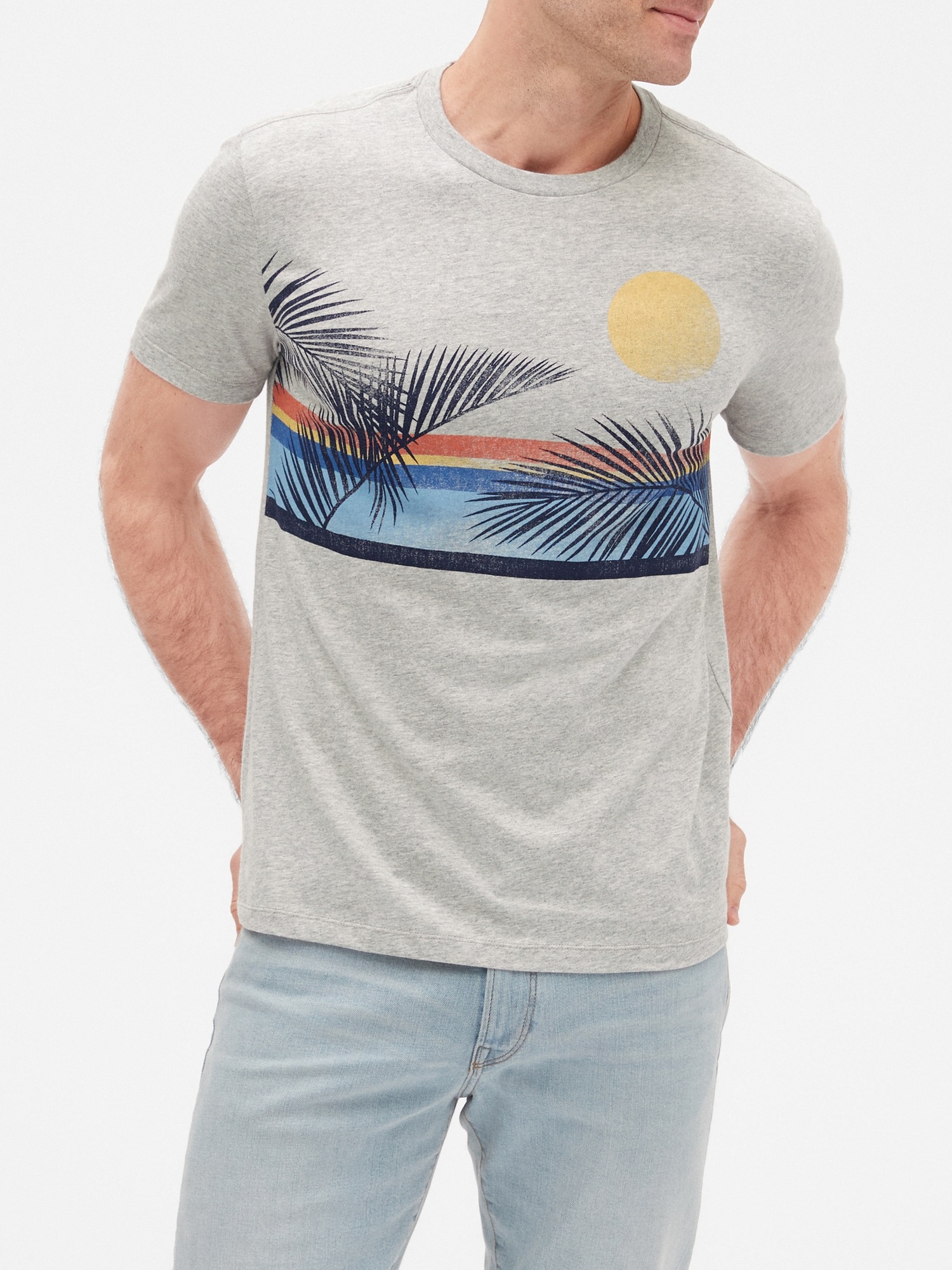 Short Sleeve Graphic T-Shirt | Gap Factory
