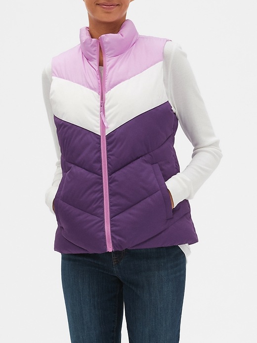 Colorblock Lightweight Puffer Vest | Gap Factory