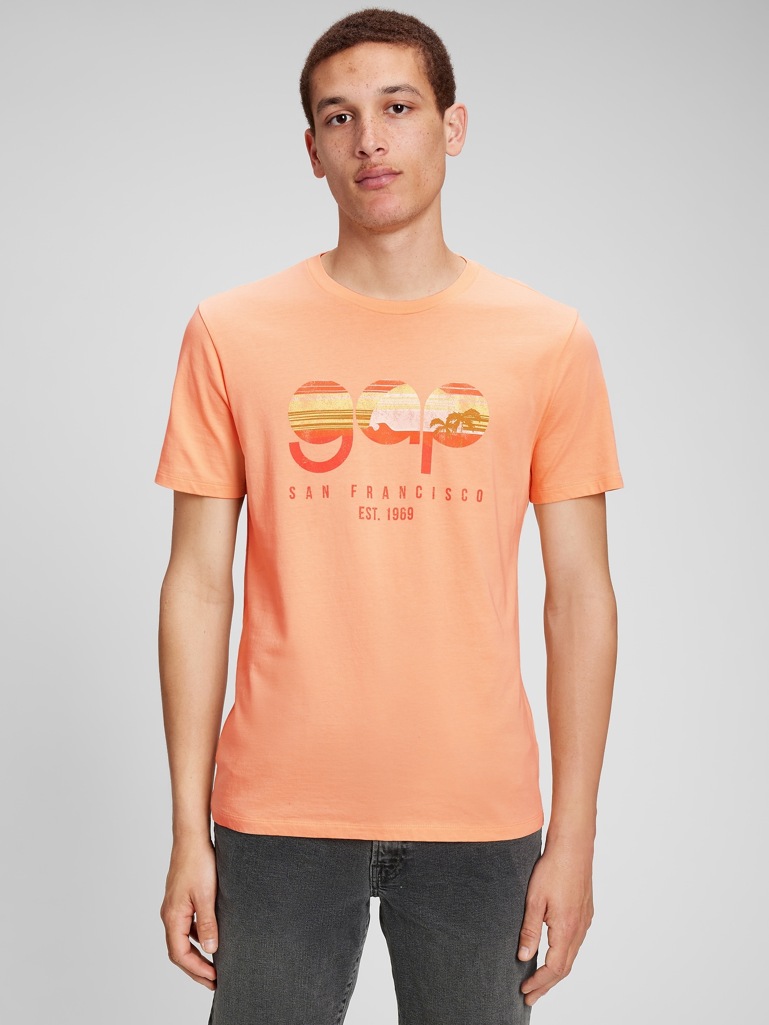 Gap Logo Graphic T-Shirt | Gap Factory