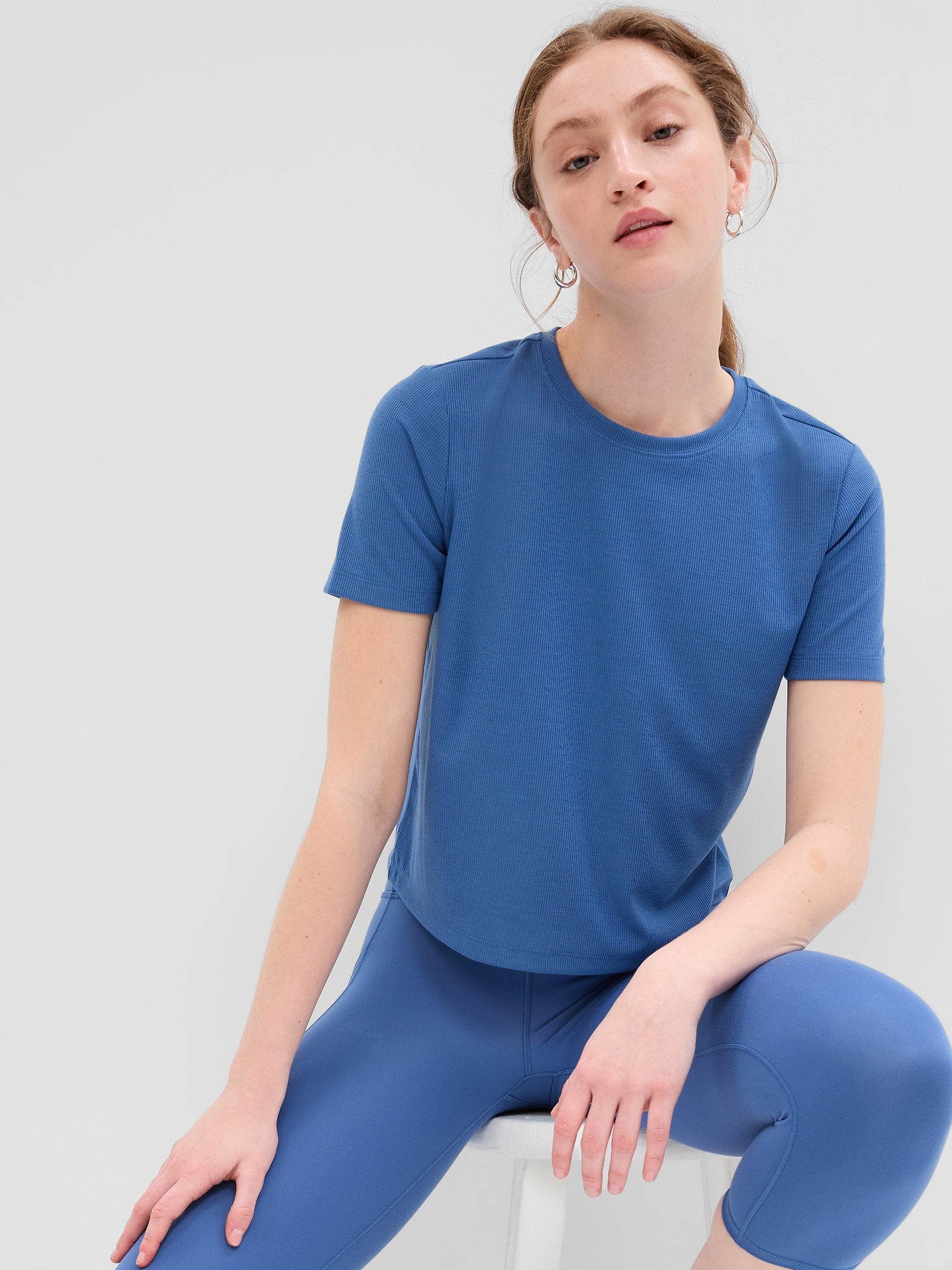 GapFit Ribbed CoolDry T-Shirt | Gap Factory