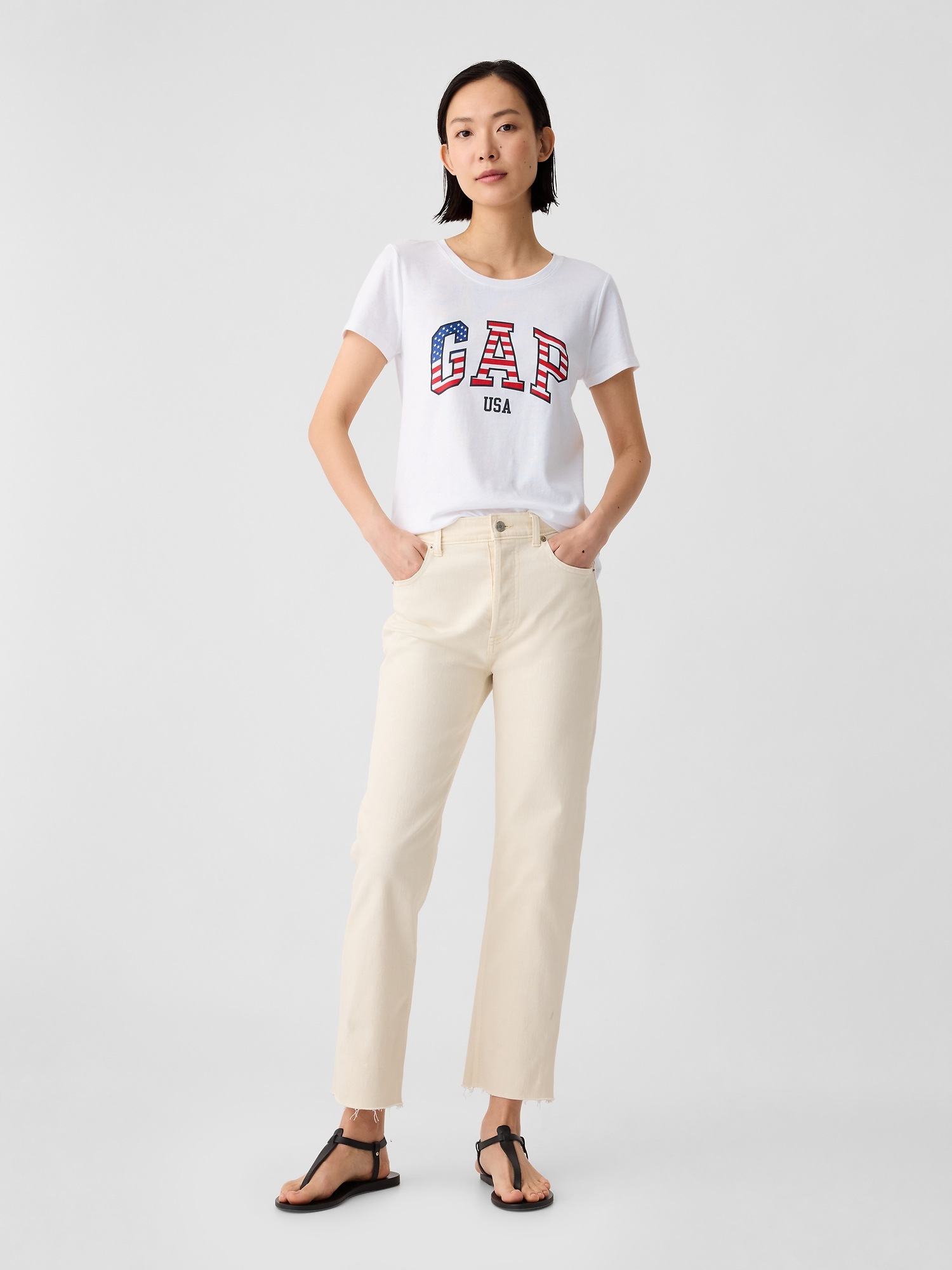 Favorite Crewneck T-Shirt | Gap Factory